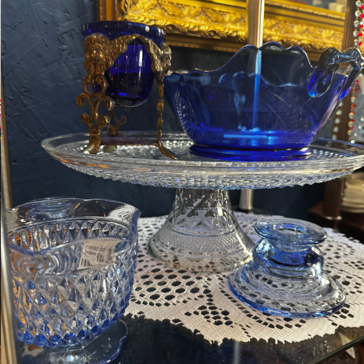 The Beauty and History of Vintage & Antique Glassware – The Griffin Mall